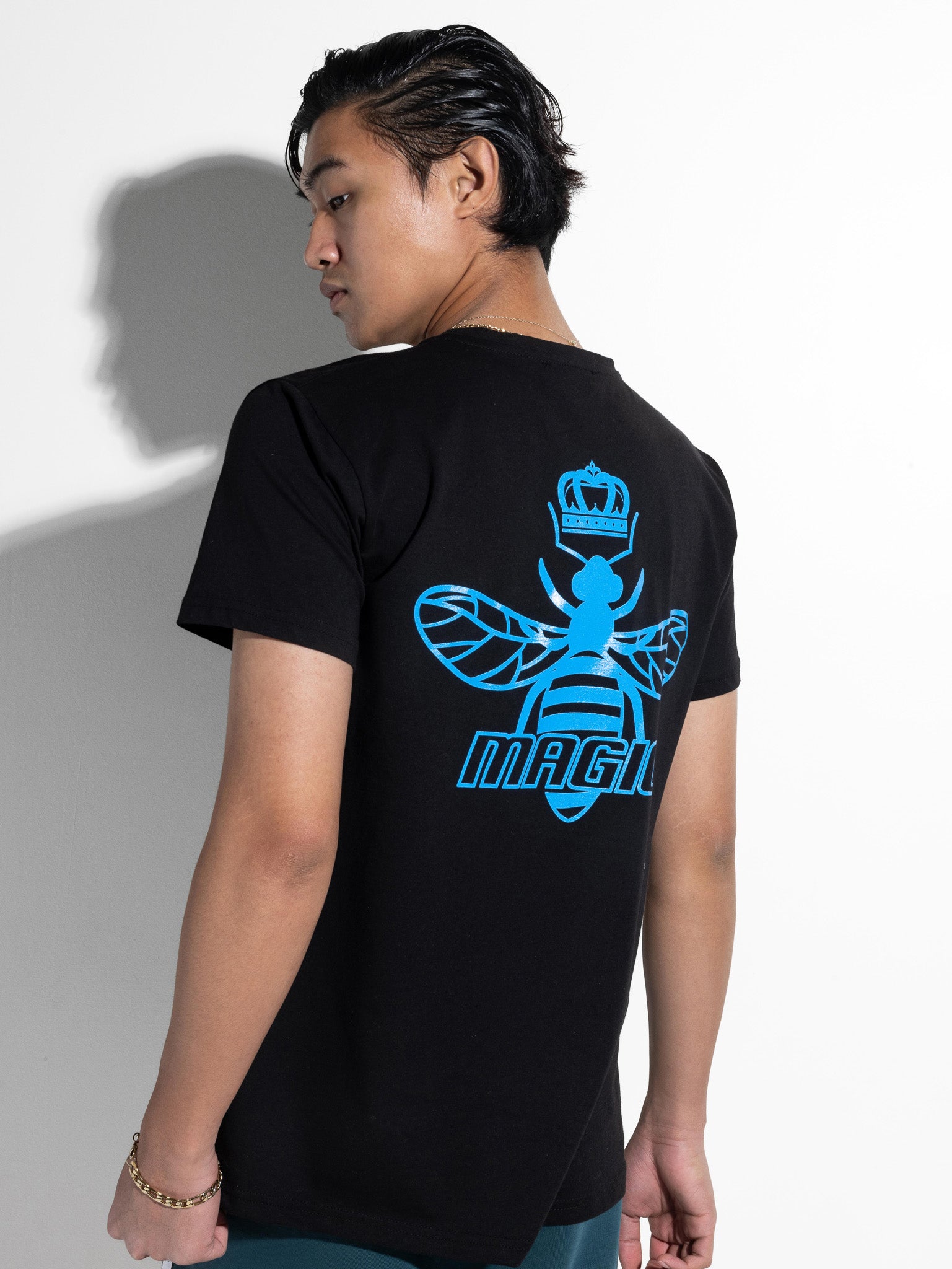 MagicBee Back Logo Tee - Black – Magic Bee Clothing
