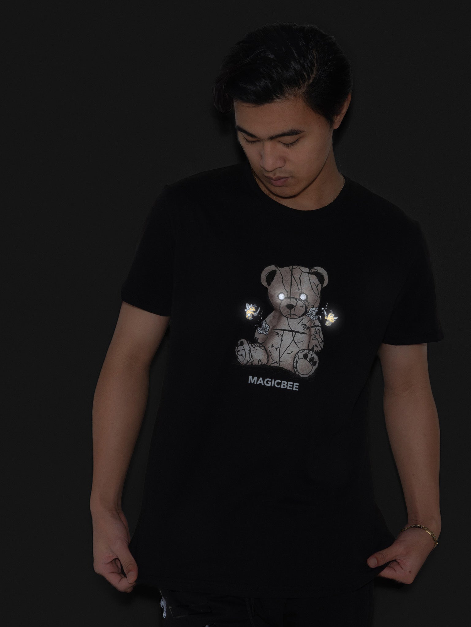 MagicBee Unisex Reflective Teddy Tee - Black (Special Edition) – Magic ...